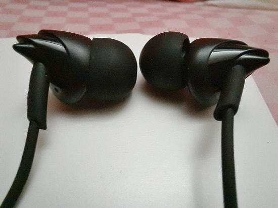 boAt BassHeads 100 in-Ear Wired Earphones Review - Shubz.in