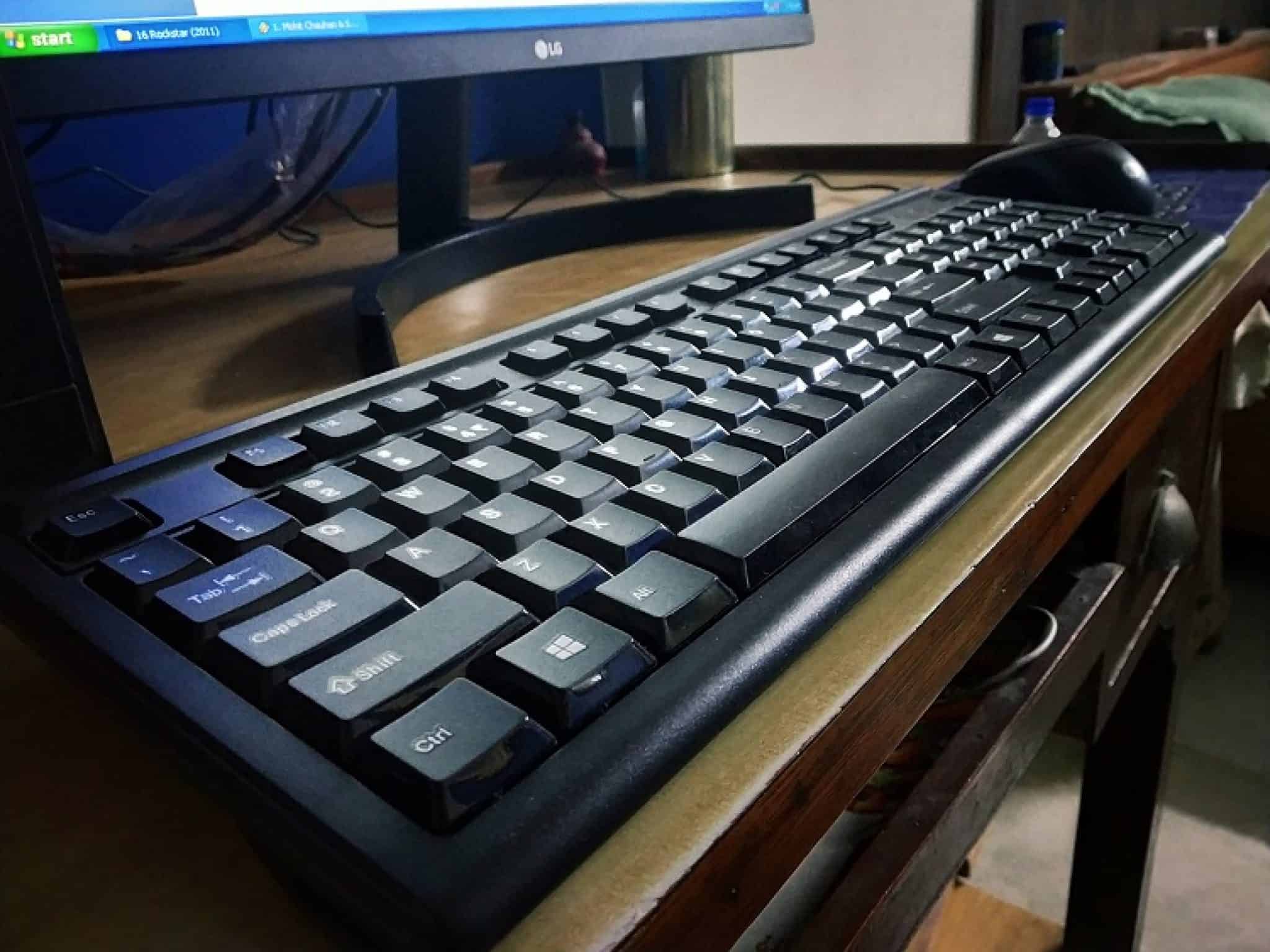 HP 160 Wired Keyboard & Mouse Combo Review - Shubz.In