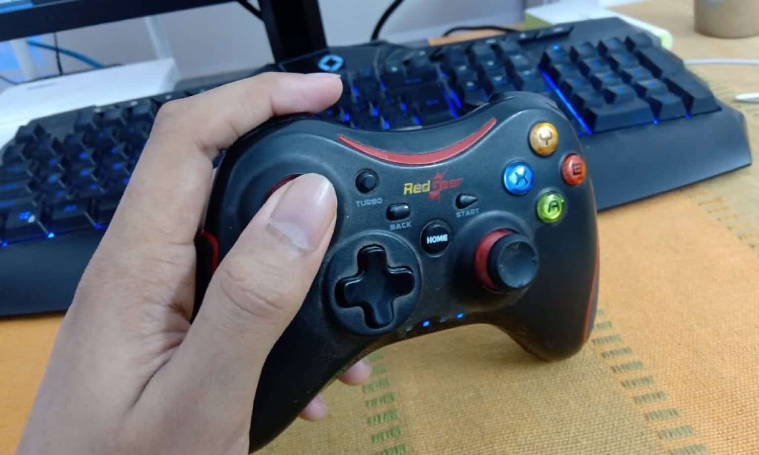 Redgear Pro Wireless Gamepad Review: After 3 Years Of Usage – Shubz
